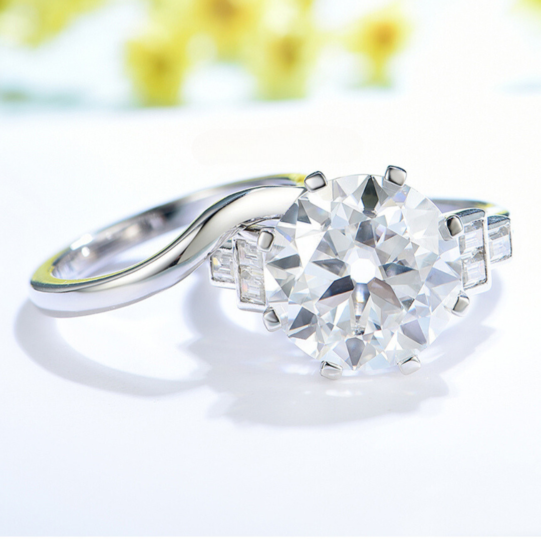 Timeless Elegance: Exploring the Old English Cut Diamond – Boujee Ice