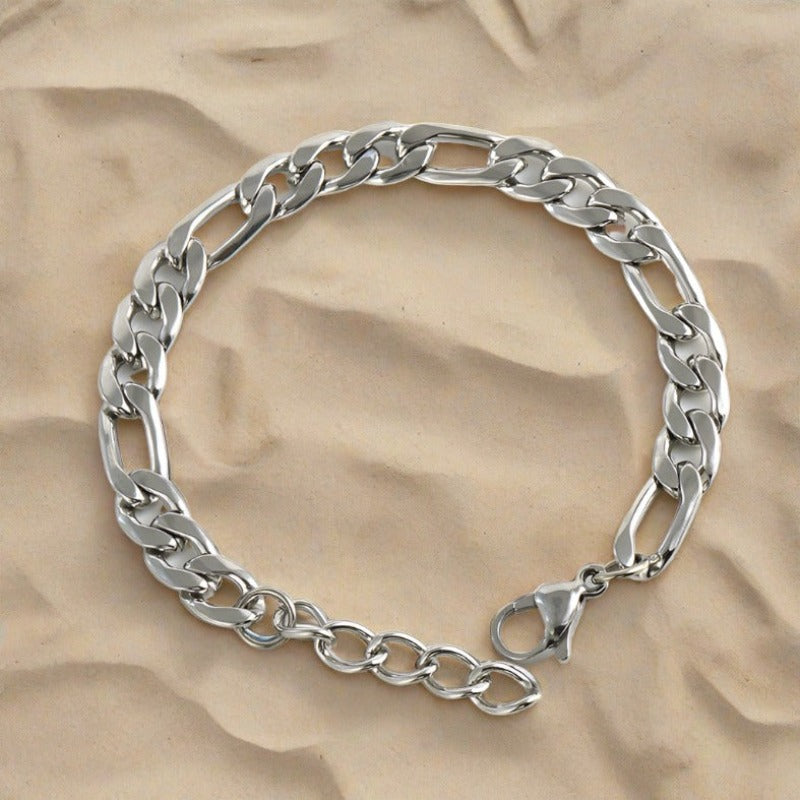 18k Figaro Chain Bracelet – Boujee Ice