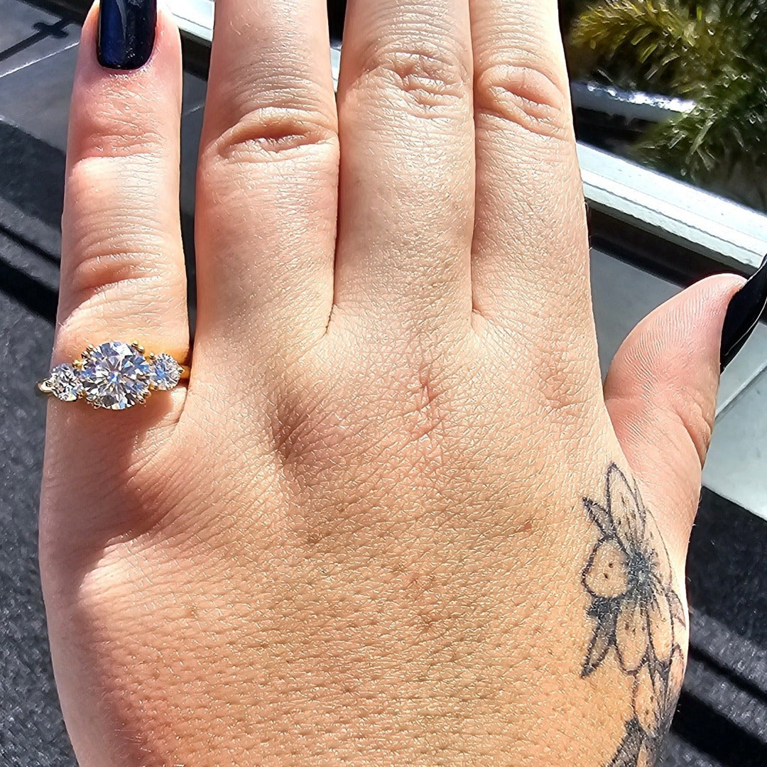 Tokotoru Trilogy Ring – Boujee Ice